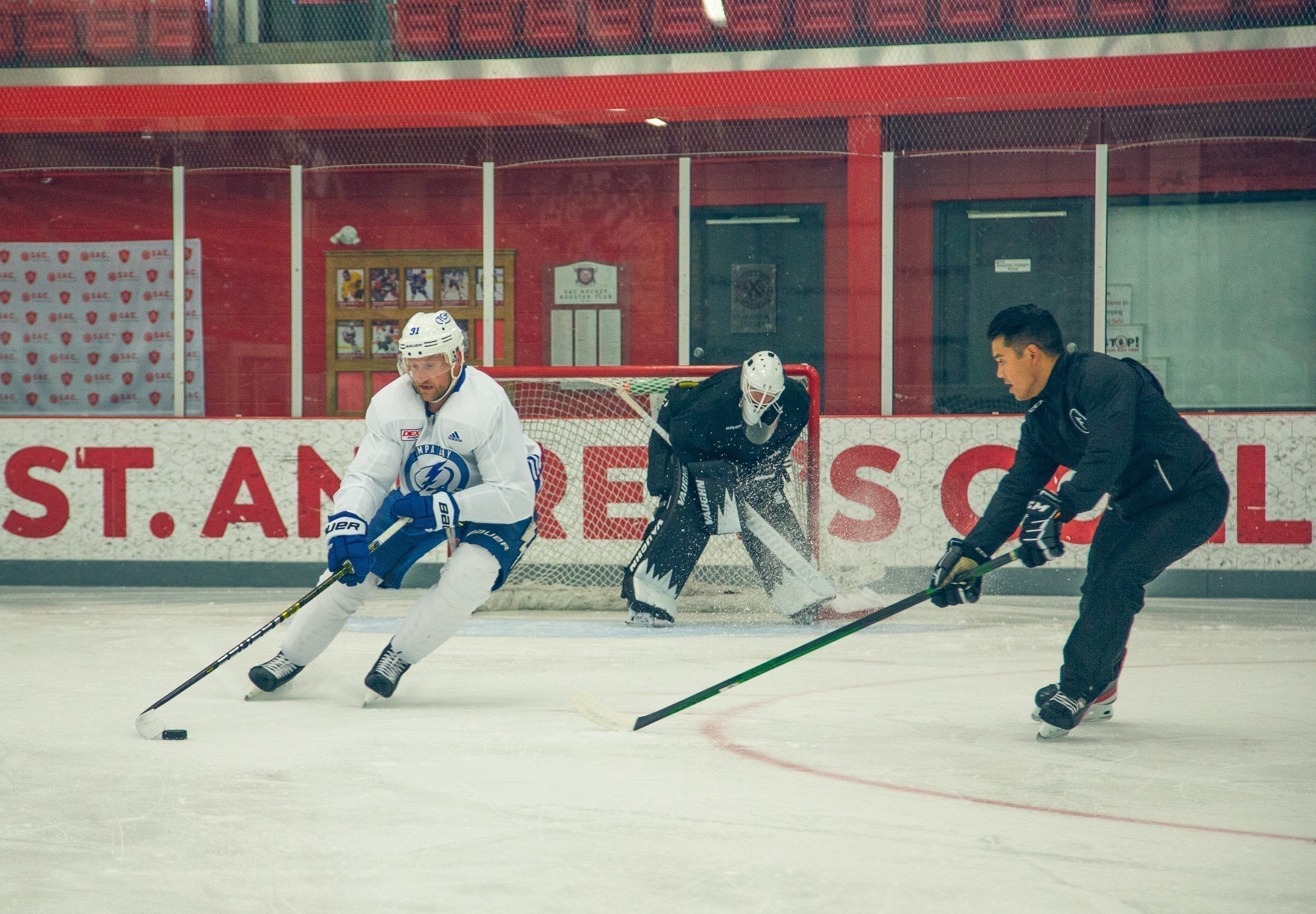 NHL/Pro 1 On 1 – Perfect Skating